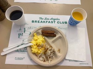Além do Script: LA Breakfast Club é programa tradicional e curioso da ...